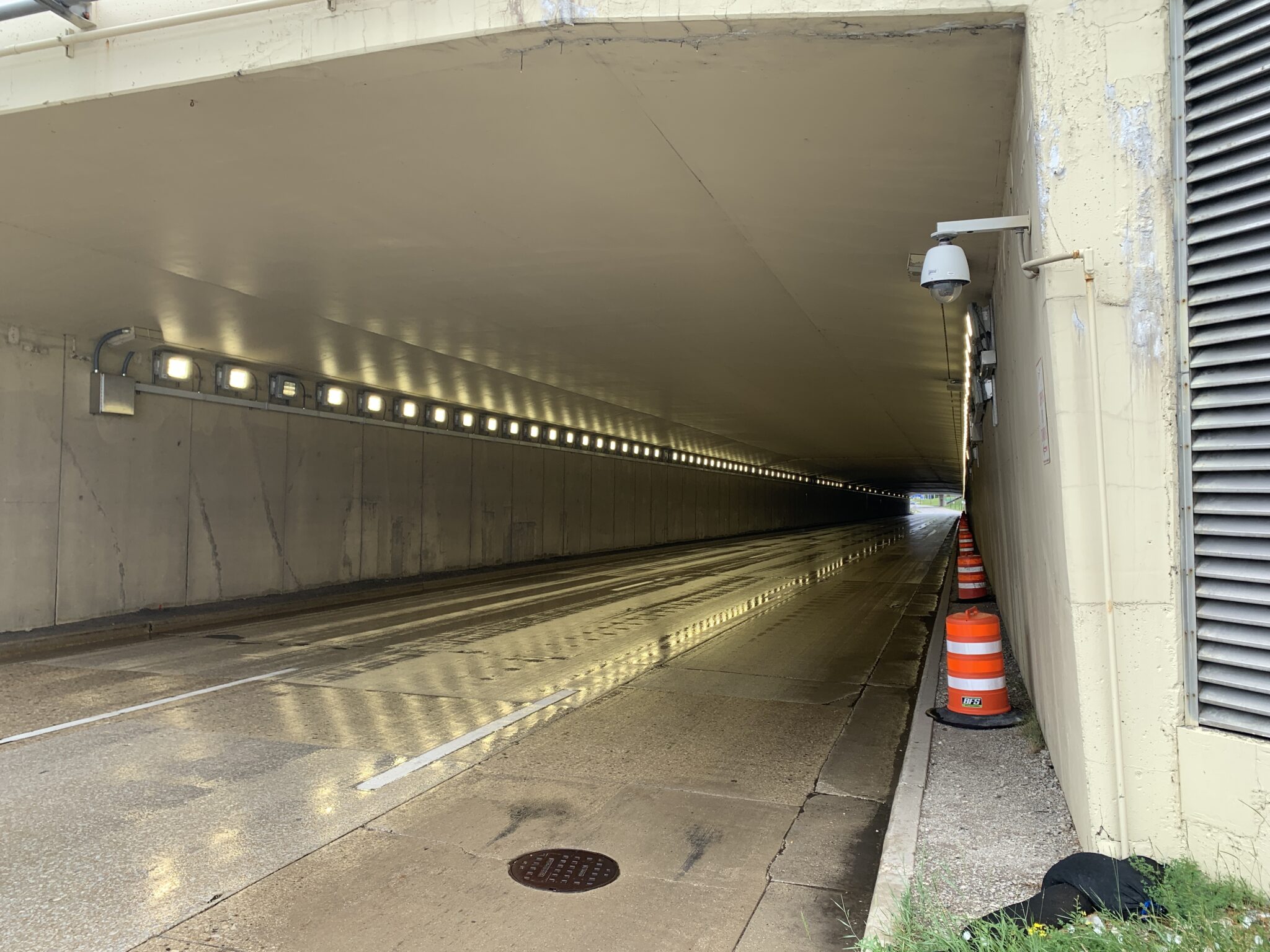 TUNNELS KILBOURN & HOWELL, MILWAUKEE, WI – Nyx-Hemera